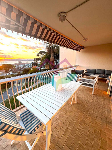 Appartement à vendre - Saint-Raphaël, Santa-Lucia - 3 pièces - 2 chambres