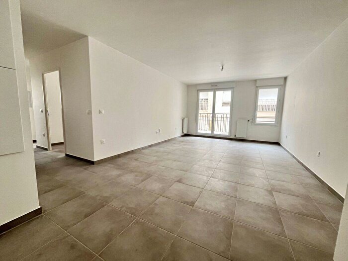Le Fresnay-Vieux Pays, Sartrouville : Appartement 3 pièces à louer