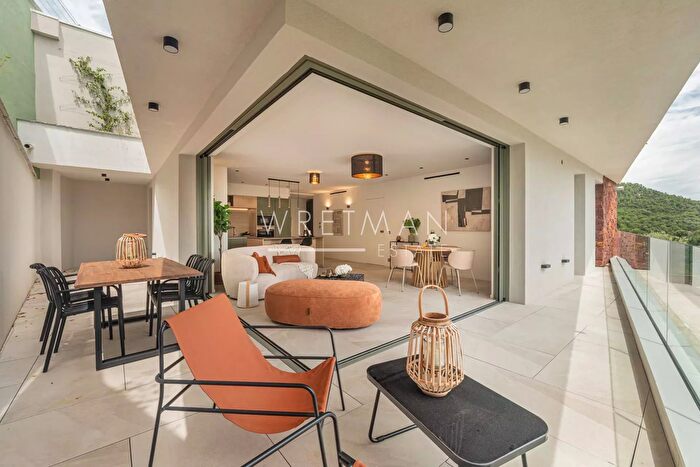 Appartement à vendre - Les Adrets-de-lEstérel - 4 pièces - 3 chambres