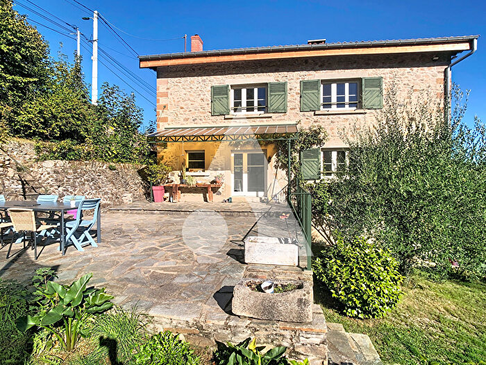 Saint-Martin-en-Haut - Maison 7 pièces à vendre