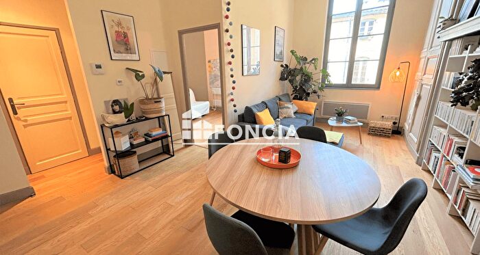 Appartement à vendre - Nîmes, Ecusson, Arènes - 3 pièces - 2 chambres