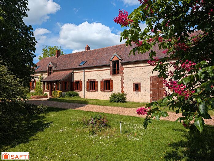 Feings : Maison 9 pièces à vendre