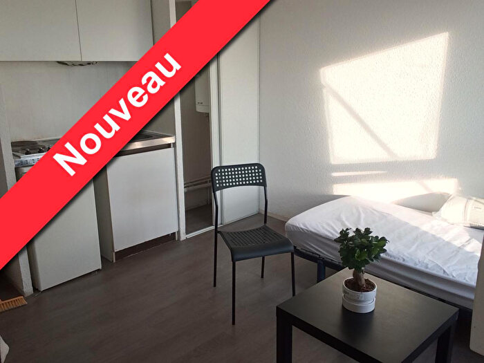 Appartement à louer - Tours, La Bergeonnerie - 1 pièce - 1 chambre