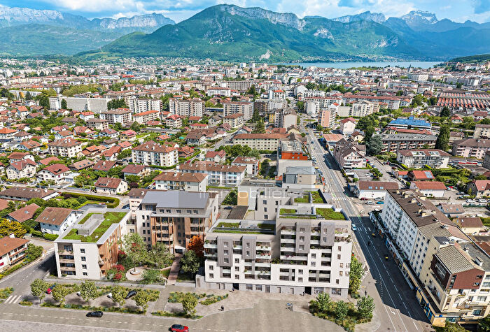 Appartement 4 pièces à vendre - Cran-Gevrier, Centre-ville, Le Vernay, Les Iles