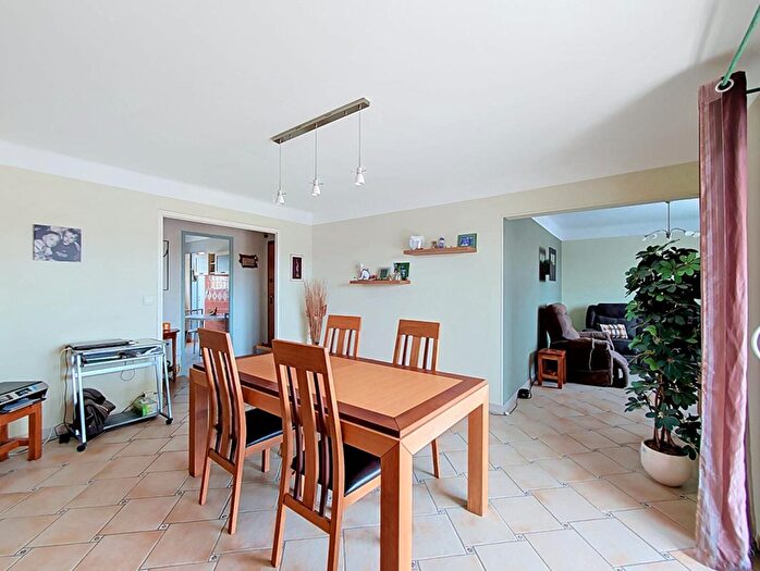 Sénas - Appartement 4 pièces à vendre