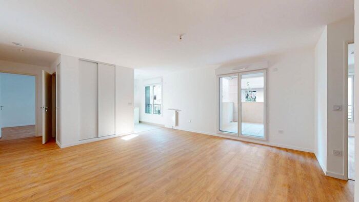 Appartement à louer - Debain-Michelet-Bauer, Saint-Ouen - 3 pièces - 2 chambres