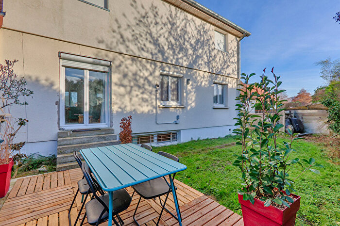 Fontenay-le-Fleury, Sables, Démènerie : Maison 7 pièces à vendre