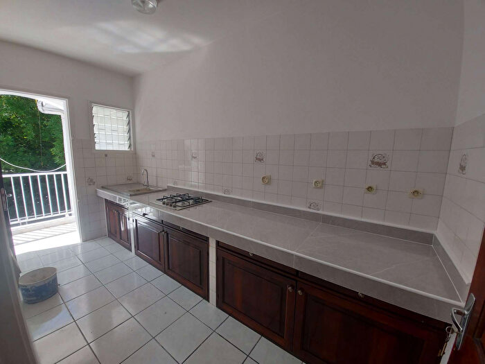 Appartement à louer - Saint-André, Pont Minot - 3 pièces - 2 chambres