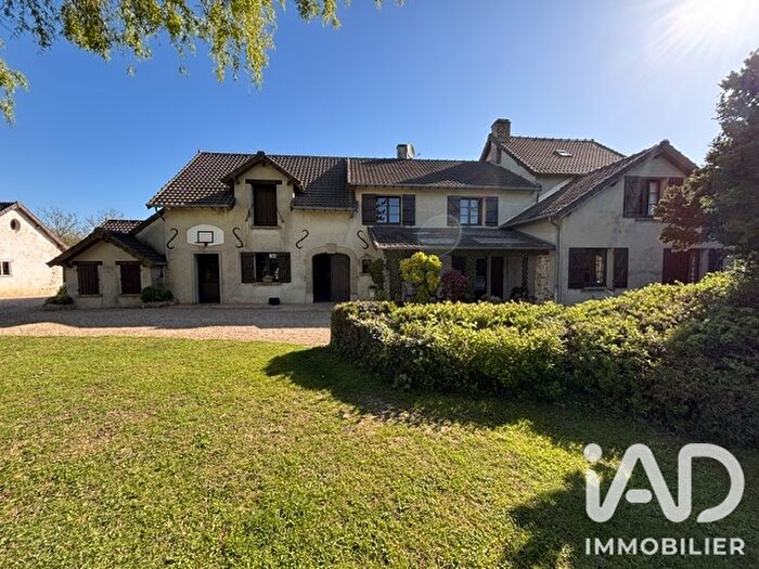 Maison 5 pièces à Boissy-le-Châtel, à vendre