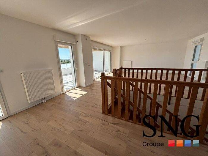 Nord Ouest, Lens : Appartement 4 pièces à louer