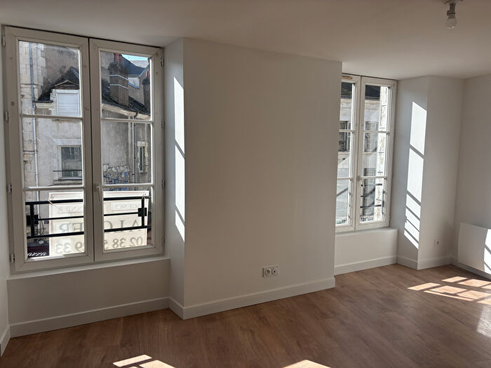Appartement à louer - Orléans, Cathédrale, Jeanne dArc - 2 pièces - 1 chambre