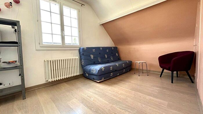 Sud Est, Olivet - Appartement 1 pièce à louer