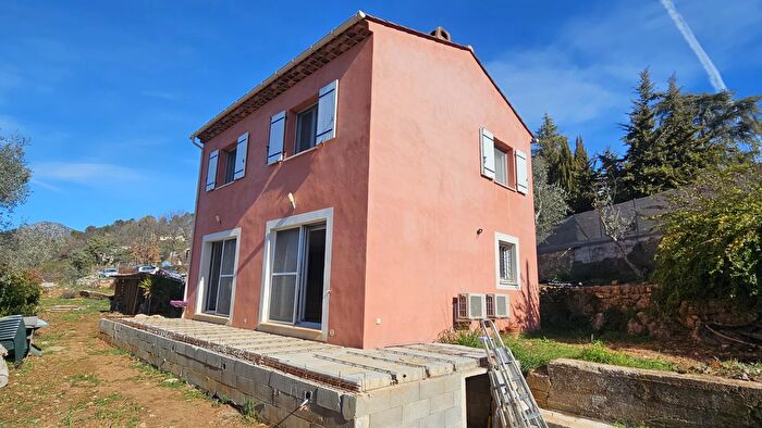 Maison à vendre - Levens - 4 pièces - 3 chambres