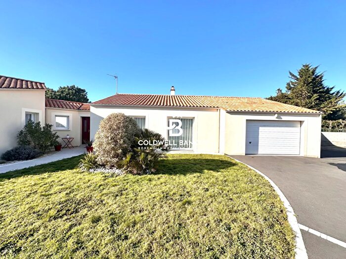 Maison à vendre - Les Sables-dOlonne - 6 pièces - 4 chambres