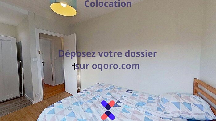 Appartement à louer - Calvaire-Saint Pierre - 5 pièces - 4 chambres