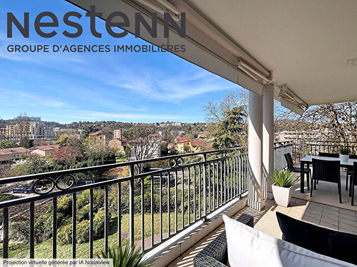 Appartement à vendre - Caluire-et-Cuire, Cuire-le-bas, Cuire-le-Haut - 4 pièces - 3 chambres