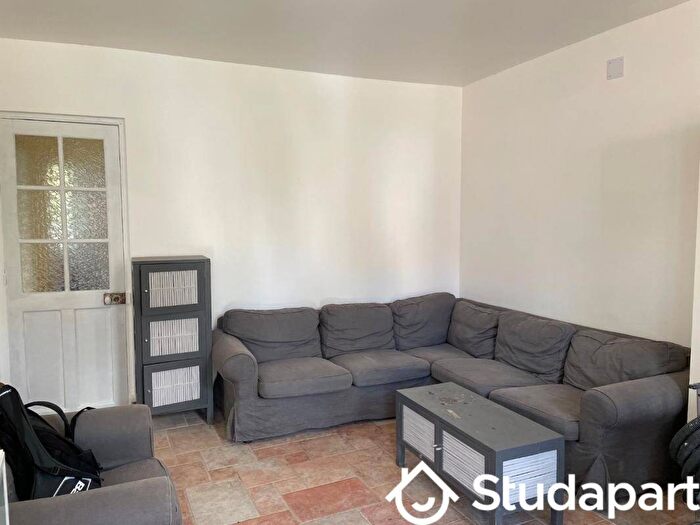 Appartement à louer - Vitry Sud-Ardoines, Vitry-sur-Seine - 1 pièce - 1 chambre