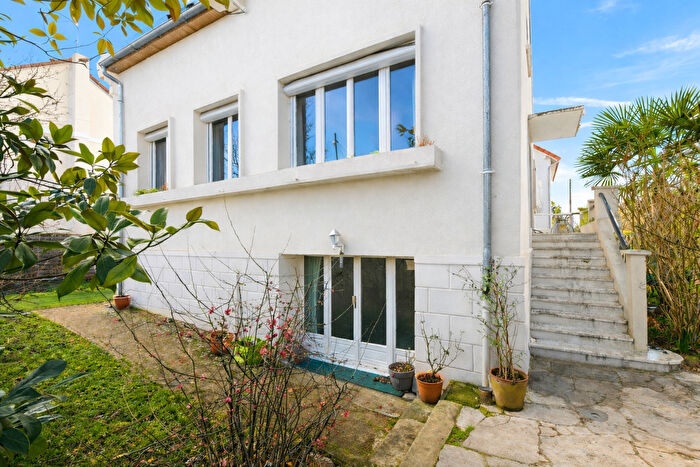 Le Vésinet, Charmettes, Merlettes : Maison 9 pièces à vendre