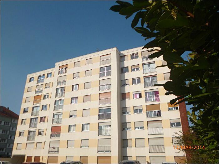 Juvisy-sur-Orge, Centre-ville, Entrevoies, Seine : Appartement 1 pièce à louer