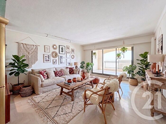 Appartement à vendre - Mandelieu-la-Napoule, La Napoule - 3 pièces - 2 chambres