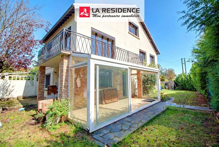 Maison à vendre - Chapet - 7 pièces - 5 chambres