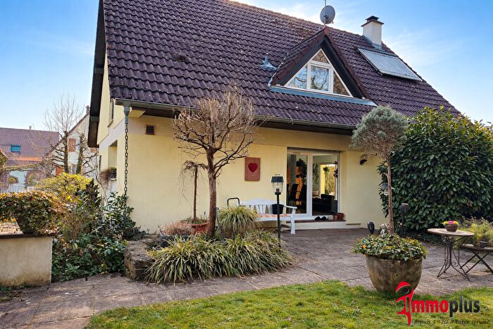 Maison à vendre - Kembs - 5 pièces - 3 chambres