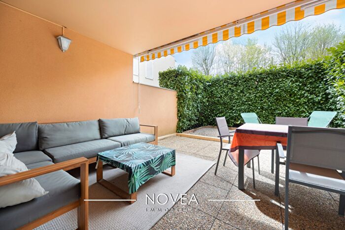 Appartement à vendre - Dardilly - 4 pièces - 2 chambres