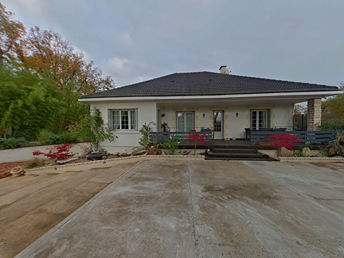 Maison à vendre - Naintré - 6 pièces - 4 chambres