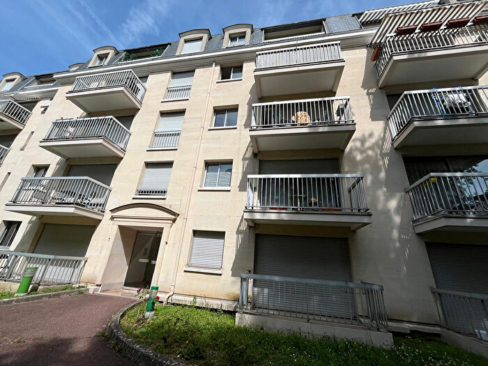 Appartement 3 pièces à Fontenay-aux-Roses, Blagis, Gare, à louer