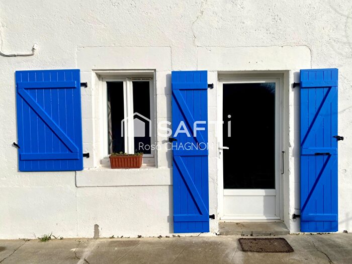 Maison à vendre - Saint-Maurice-le-Girard - 4 pièces - 3 chambres