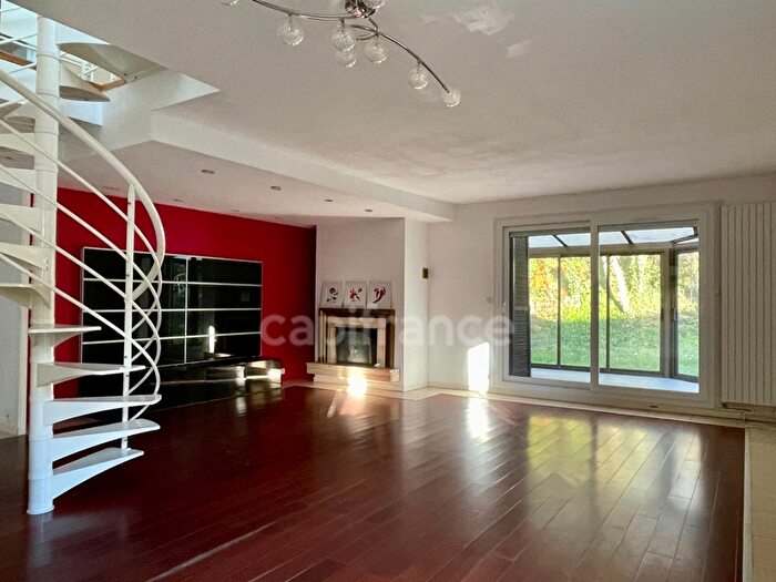 Bures-sur-Yvette : Maison 7 pièces à vendre