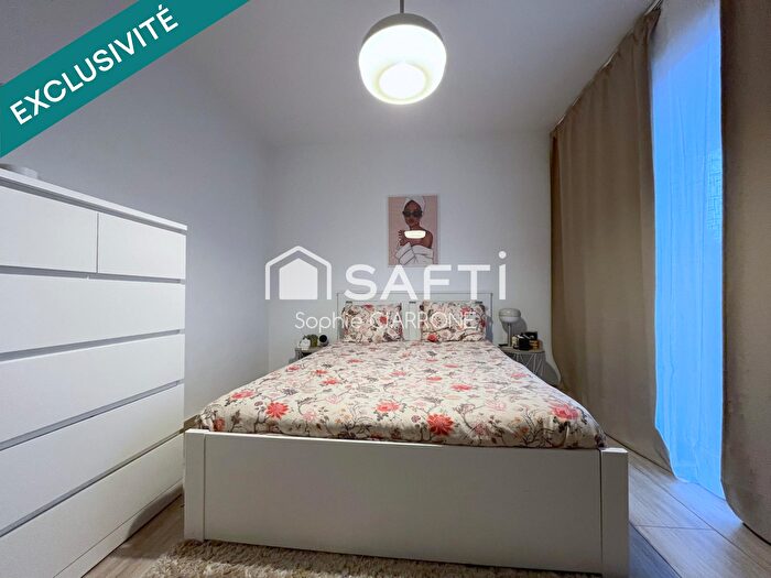 Appartement à vendre - Villerupt - 4 pièces - 2 chambres