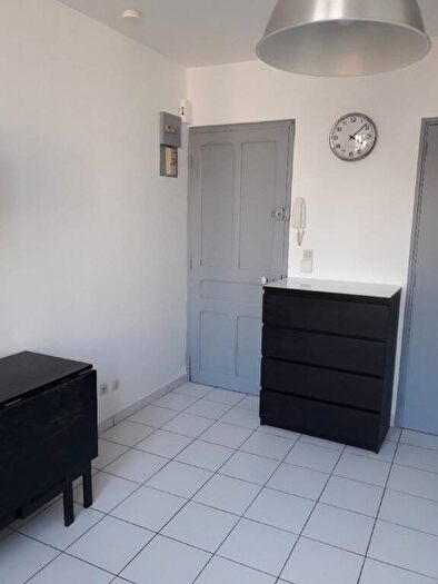 Appartement à louer - Balzac, Dijon - 1 pièce