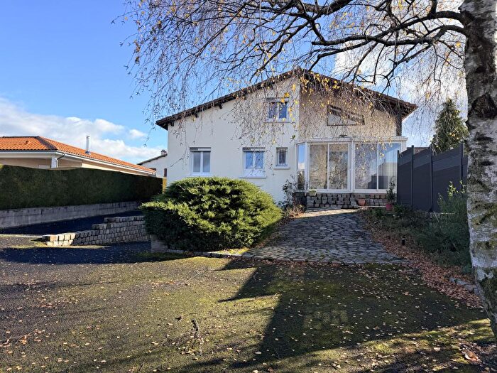 Maison à vendre - Pont-du-Château - 5 pièces - 3 chambres