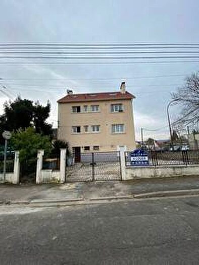 Appartement à louer - Emy les Pres, Cormeilles-en-Parisis - 3 pièces - 2 chambres