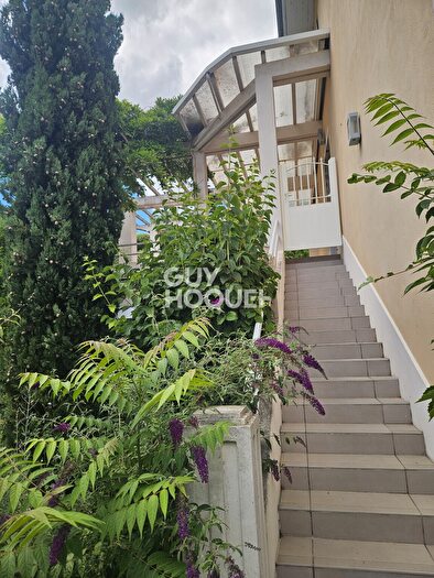 Appartement 3 pièces à Bourg-en-Bresse, Centre, Brou, Baudières, à louer