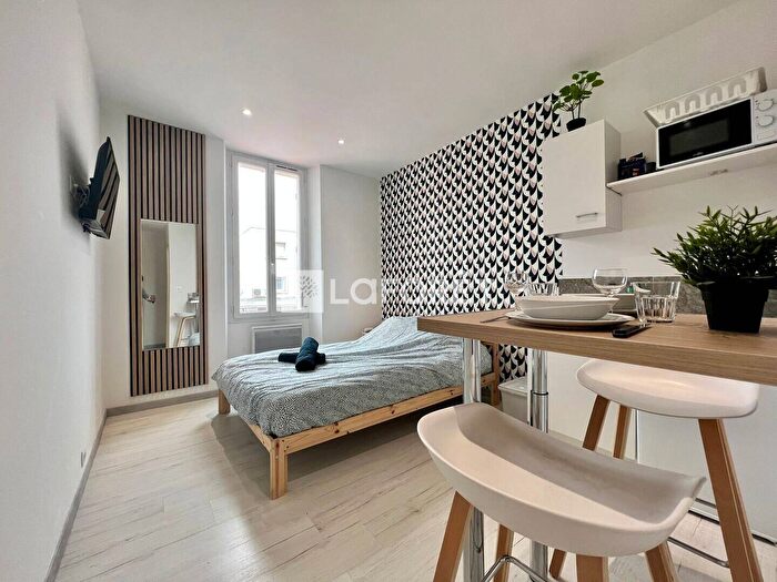 Centre, Le Pradet : Appartement 1 pièce à louer