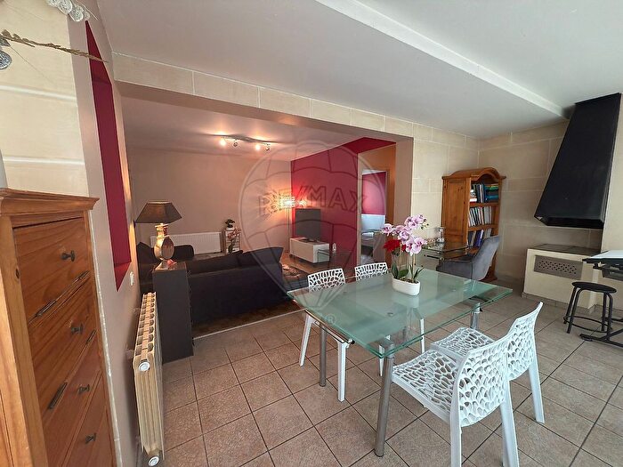 Appartement à vendre - Lamorlaye - 4 pièces - 3 chambres