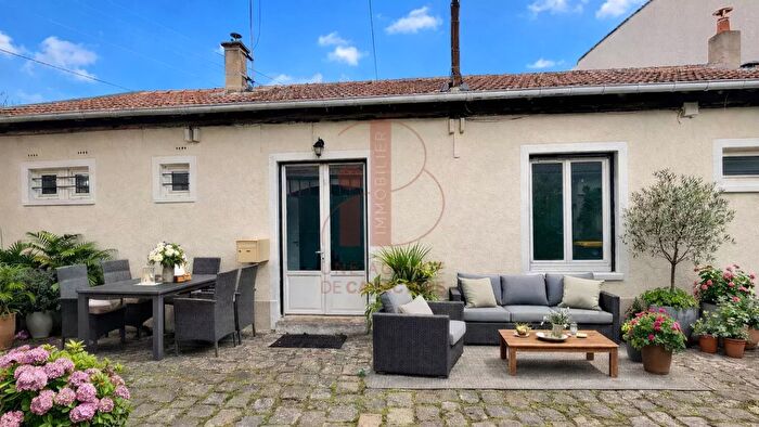 Maison à vendre - Fontainebleau, Plaine de la Chambre - 2 pièces - 1 chambre