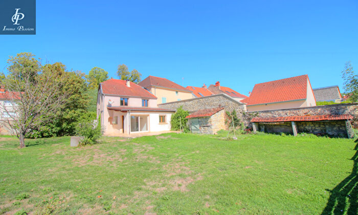 Maison 7 pièces à Mirebeau-sur-Bèze, à vendre