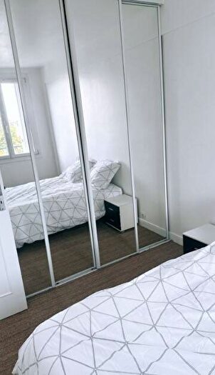 Appartement à louer - Grenouillère-Marnois-Rive de Marne, Noisy-le-Grand - 2 pièces - 1 chambre