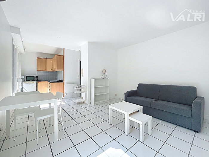 Paris 11ème, Léon-Blum, Folie-Regnault - Appartement 1 pièce à louer