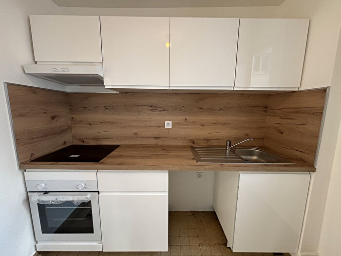 Appartement à louer - Saint-Martin-dHères, Croizat - 4 pièces - 3 chambres