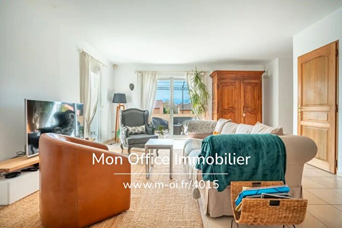 Maisons à vendre et appartements à louer - 1
