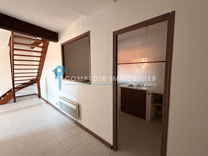 Châteaurenard, Centre-ville - Appartement 3 pièces à louer