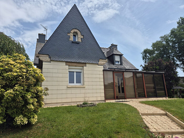 Maison 6 pièces à vendre à Corlay
