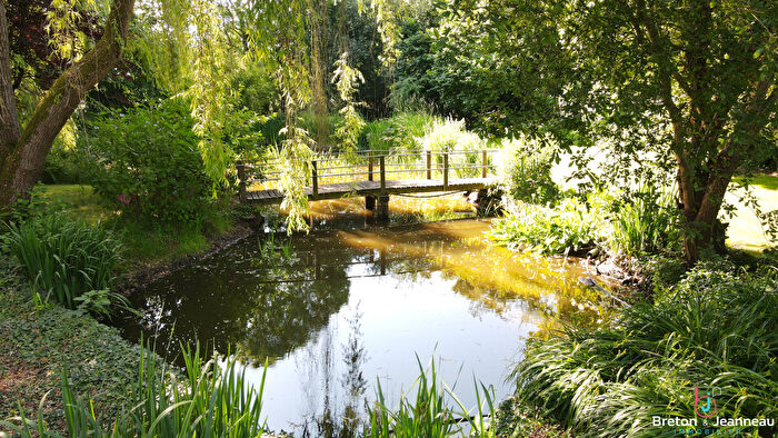 Maison à vendre - Pré-en-Pail - 8 pièces - 5 chambres