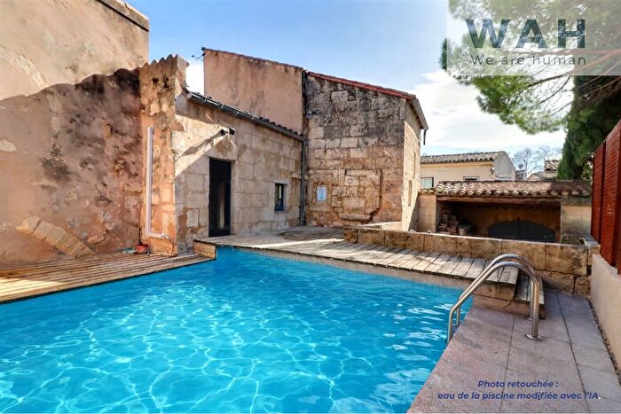 Maison à vendre - Saint-Brès - 6 pièces - 3 chambres