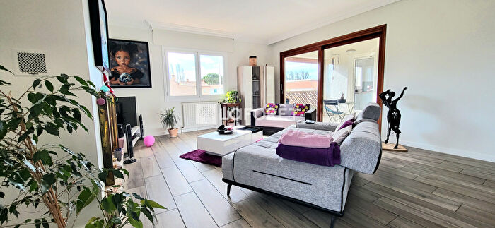 Maison à vendre - Perpignan, Moyen-Vernet - 6 pièces - 4 chambres