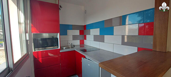 Appartement 1 pièce à Dijon, Port du Canal, à louer